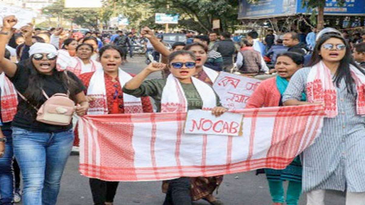 Assam's Sacred Fabric Gamosa In The Times Of CAA - Boldsky.com