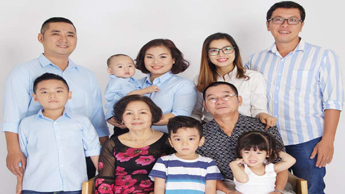 7 Ways For Married Couples To Keep The Flame Burning In Joint Families ...