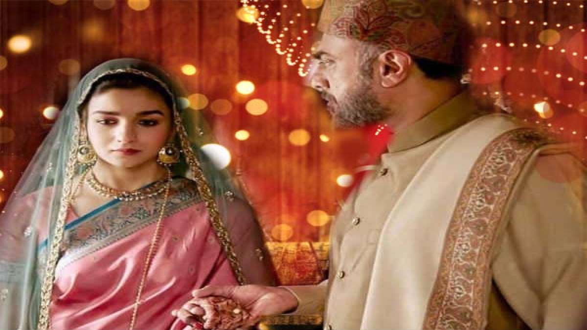 Alia Bhatt’s Raazi Completes 2 Years Her Outfits In The Movie - Boldsky.com