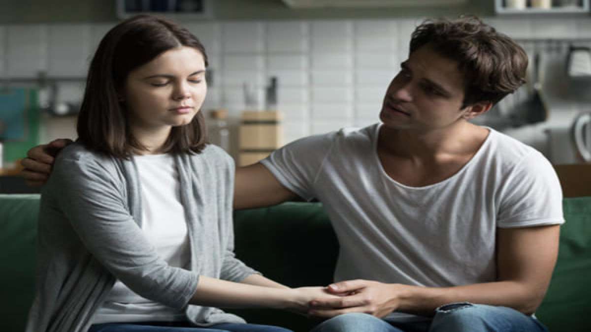 8 Signs Your Partner Doesn’t Understand You - Boldsky.com