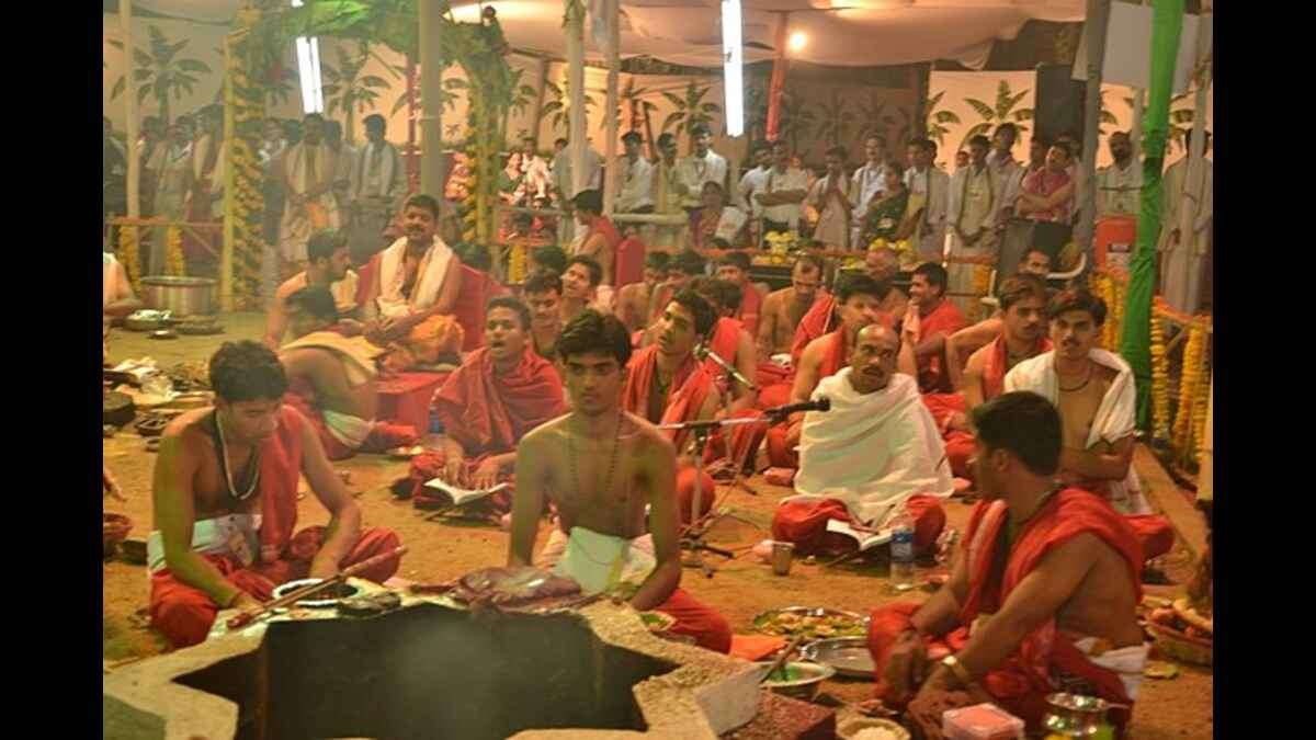 Chandi Homa: Know Why It Is Done, The Benefits, Best Muhurta ...