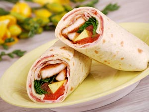 Recipe To Make Aloo Roti Roll - Boldsky.com