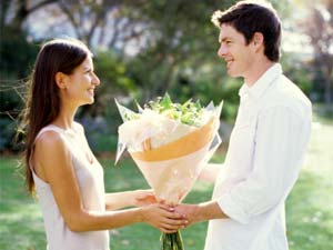 Top 5 Things To Look For In Your Fiancee - Boldsky.com