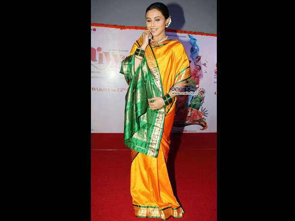 10 Yellow Outfits For The Haldi Ceremony - Boldsky.com