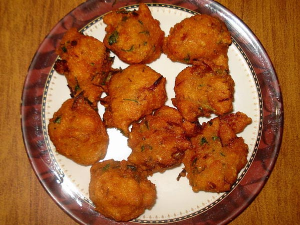 10 Crunchy Pakora Recipes For This Season - Boldsky.com