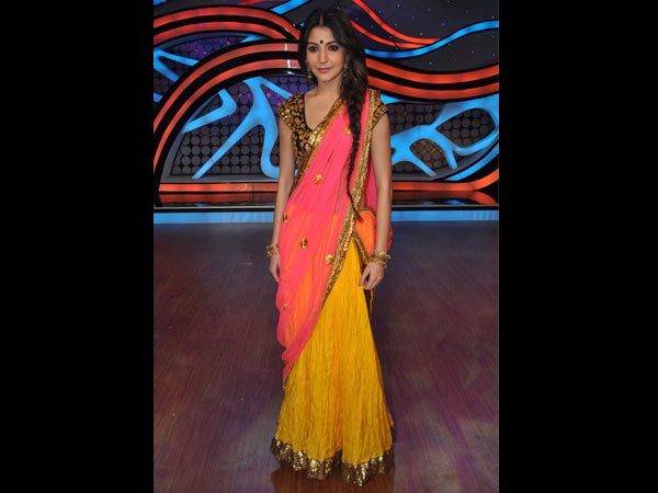 Best & Worst Neon Colour Dresses - Boldsky.com