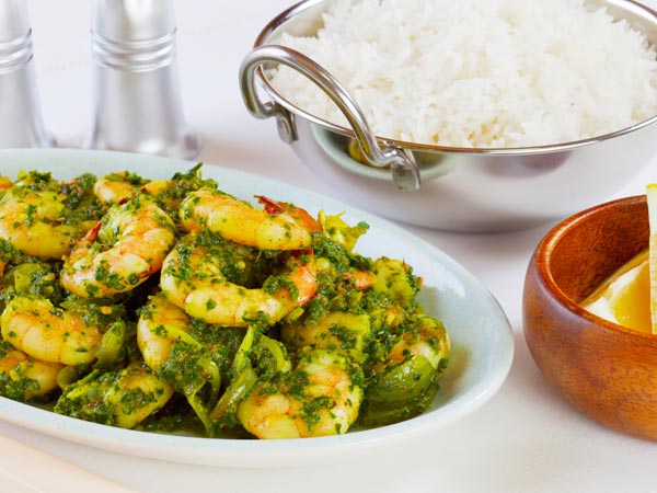 Prawns In Green Chilli Curry - Boldsky.com
