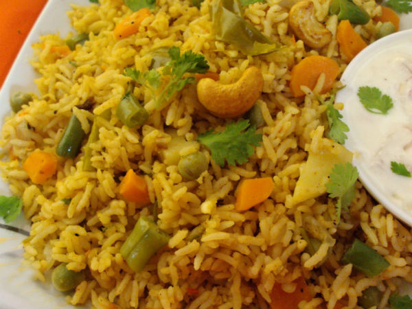 Aloo Gobi Pulao Recipe - Boldsky.com