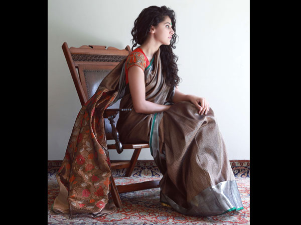 Gaurang Shah' New Saree Collection GULAAL - Boldsky.com