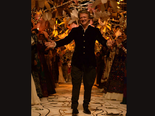 Rohit Bal's Bridal Collection At IBFW 2013 - Boldsky.com