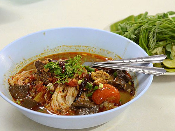 Bizarre Foods That Are Eaten In India - Boldsky.com