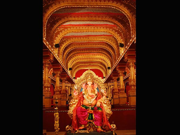 Creative Tips For Ganapati Decoration - Boldsky.com