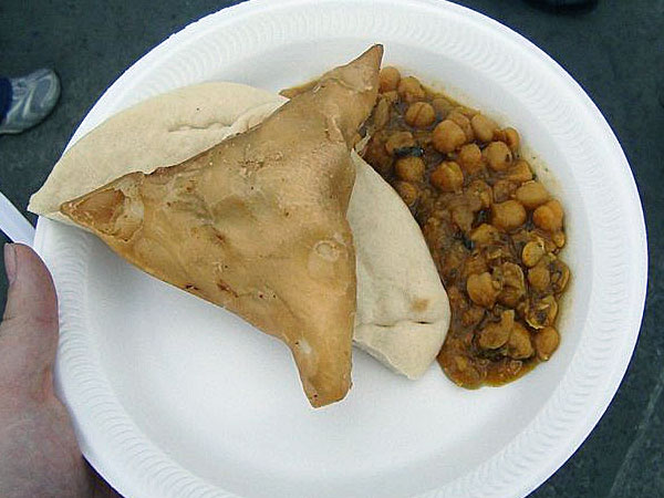 Types Of Samosas For An Evening Treat - Boldsky.com