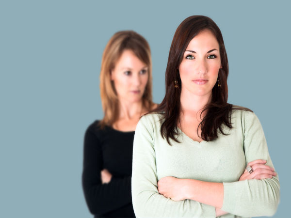 Why Women Compete With Each Other? - Boldsky.com