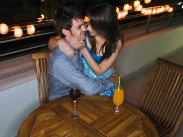 Mistakes Women Make While Seeking Partner - Boldsky.com