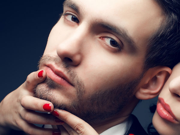 Reading Your Dates Body Language: Tips - Boldsky.com