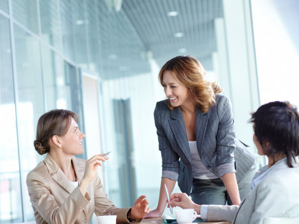 Ways To Know A Self-Confident Person - Boldsky.com