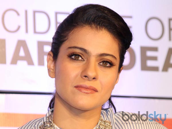 Kajol Dazzles At Help A Child Reach 5 Campaign - Boldsky.com