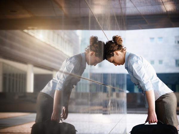 5 Best Ways To Stay Calm Under Pressure - Boldsky.com