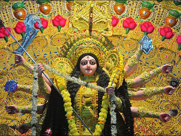 Symbolism Of Goddess Durga's Ten Hands - Boldsky.com