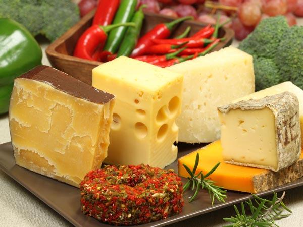 Healthy Ways To Eat Cheese - Boldsky.com