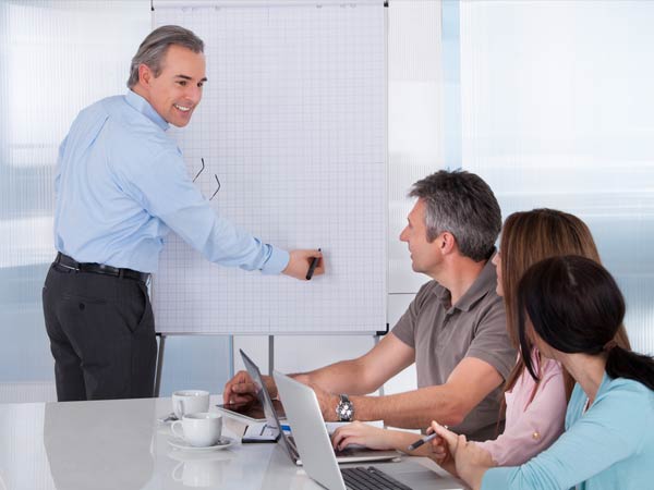 5 Best Ways To Be A Better Listener - Boldsky.com