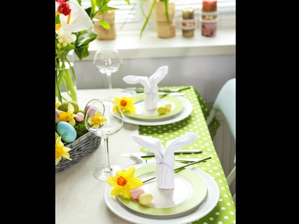 8 Types Of Table Linen For Your Home - Boldsky.com