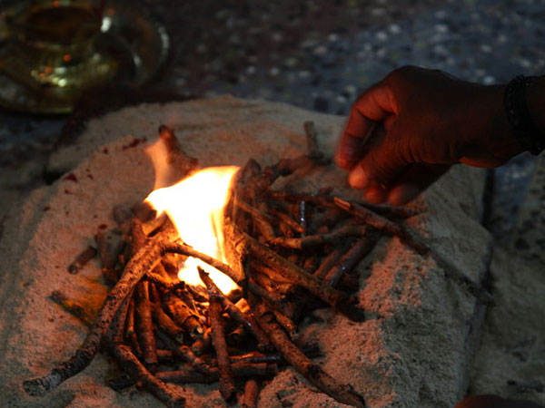 Spiritual Significance Of Havan - Boldsky.com