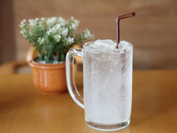 6 Refreshing Lychee Recipes To Try - Boldsky.com