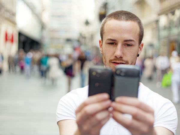 Why We Can't Live Without Cell Phones? - Boldsky.com