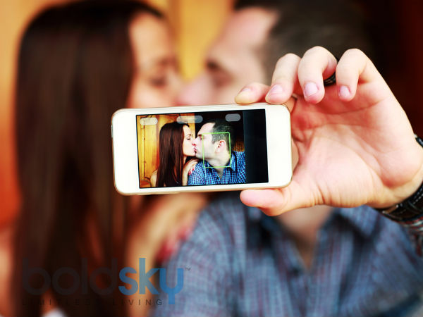 Why We Can't Live Without Cell Phones? - Boldsky.com