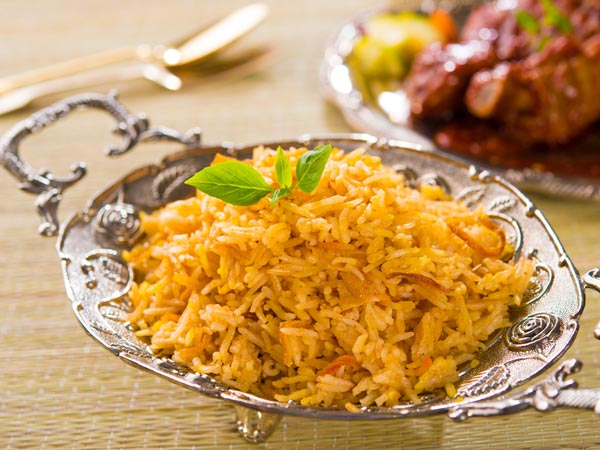 Mashkoul: Rice With Onions Recipe For Ramzan - Boldsky.com