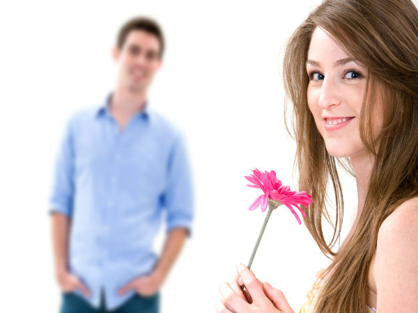 7 Common Things People Do For Love - Boldsky.com