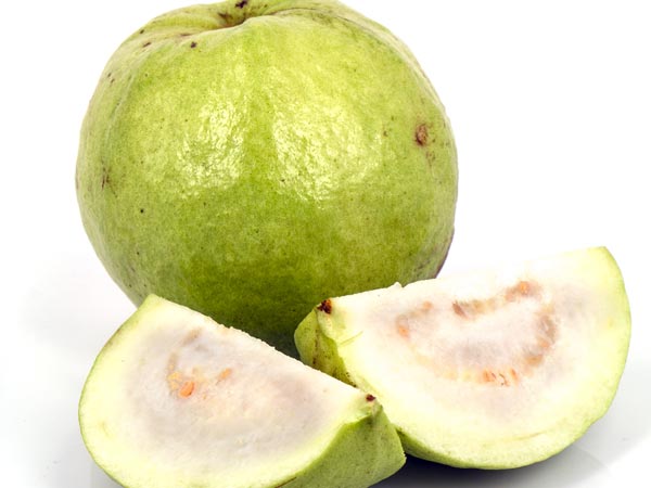10 Incredible Health Benefits Of Guava - Boldsky.com