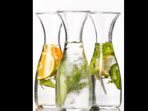 10 Ways To Make Water Taste Better - Boldsky.com