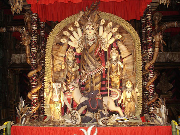 Durga Puja 2019: 9 Types Of Durga Idols You Must See - Boldsky.com