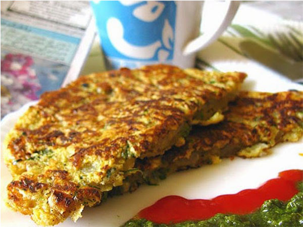 Nutritious Besan Omelette Recipe - Boldsky.com