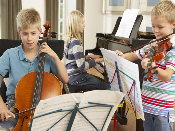 How To Enhance Musical Intelligence In Children - Boldsky.com
