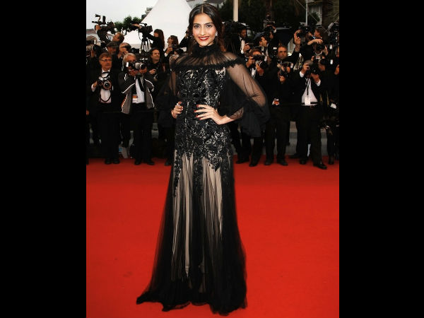 12 Vintage Styles To Wear Today - Boldsky.com