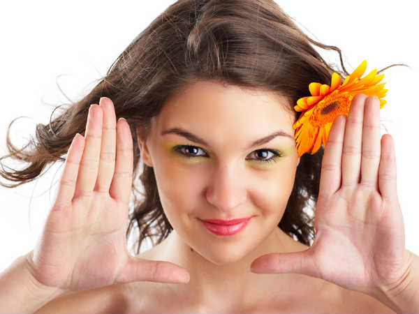 12 Ways Alcohol Is Good For Your Skin - Boldsky.com
