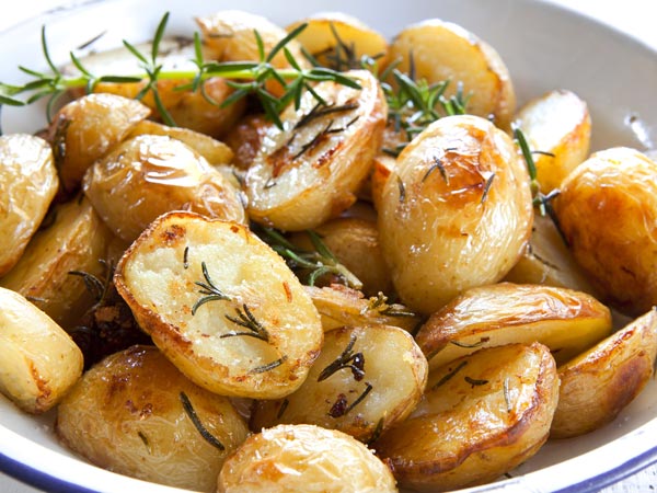 20 Best Healthy Snacks For Men - Boldsky.com