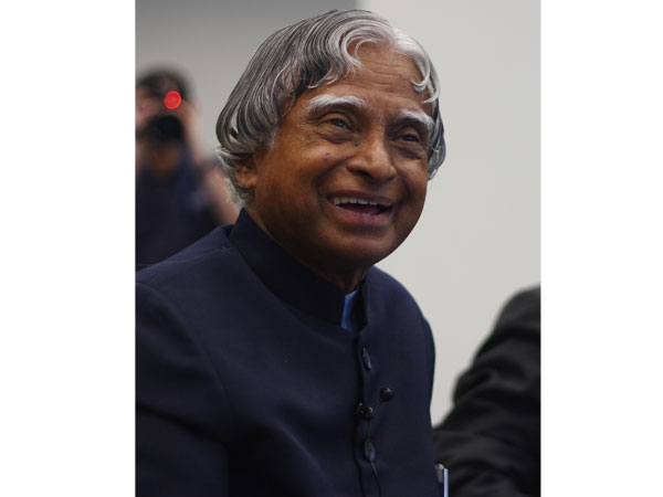 10 Legendary Indian Scientists And Their Inventions - Boldsky.com