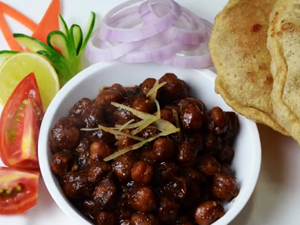 Yummy Pindi Channa Recipe - TrendRadars India