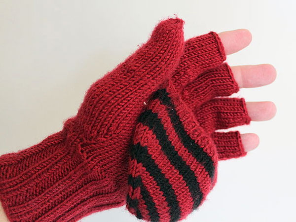 10 Simple Home Remedies For Cracked Finger Tips - Boldsky.com