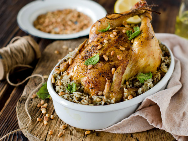 Ramzan Special: Stuffed Roast Chicken Dajaj - Boldsky.com