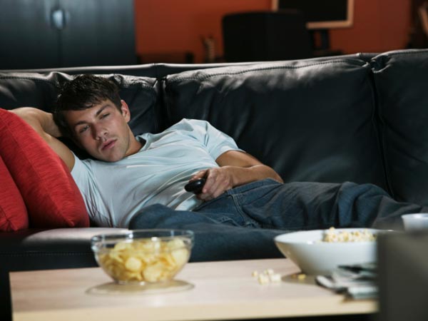 5 Five Harmful Effects Of Watching Tv - Boldsky.com