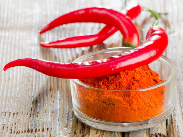 10 Home Remedies For Stomach Ulcers Or Peptic Ulcer - Boldsky.com