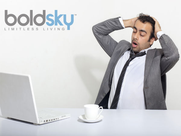 10 Reasons Why We Feel Sleepy At Work? - Boldsky.com