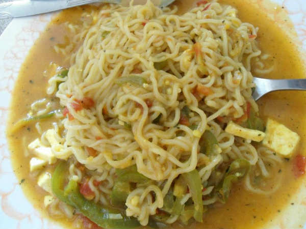 VIDEO: How Will You React If Maggi Is Back? - Boldsky.com