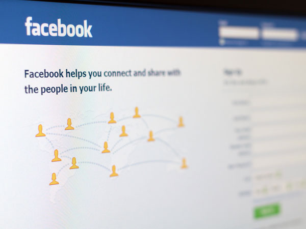 Internet Sicknesses That Ruin Your Health - Boldsky.com